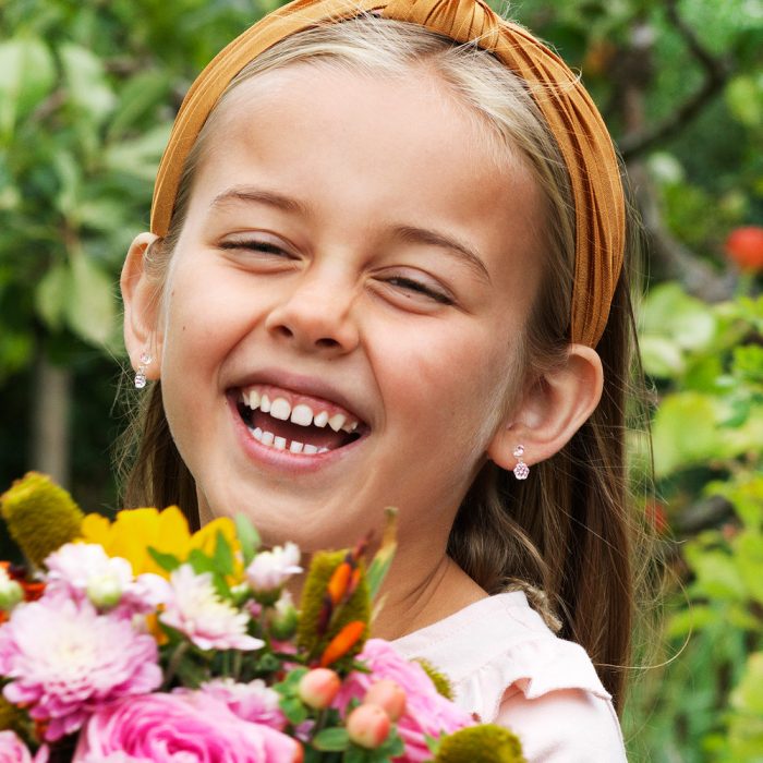 5 Reasons to Choose Medical Piercing for Your Child's Ear Piercing